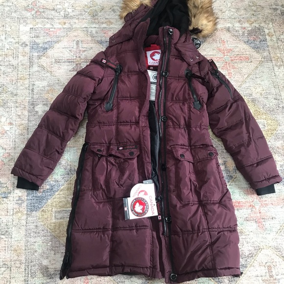 canada | Jackets & Coats | Beautiful Canada Down Winter Coat | Poshmark